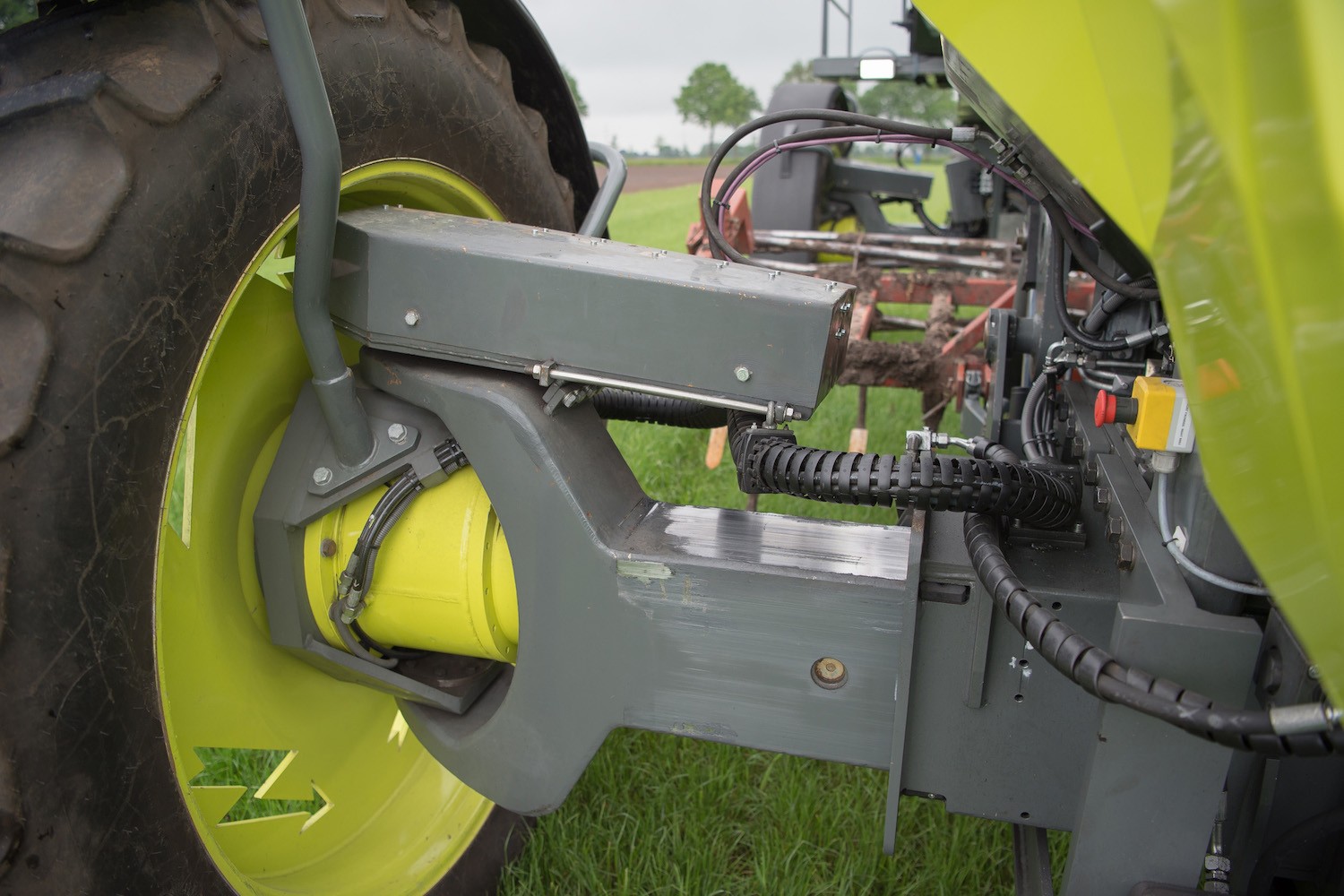 Ciągnik elektryczny przyszłością rolnictwa?