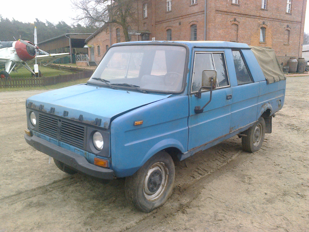 Tarpan - rozbudzone nadzieje na uniwersalny samochód dla rolnika